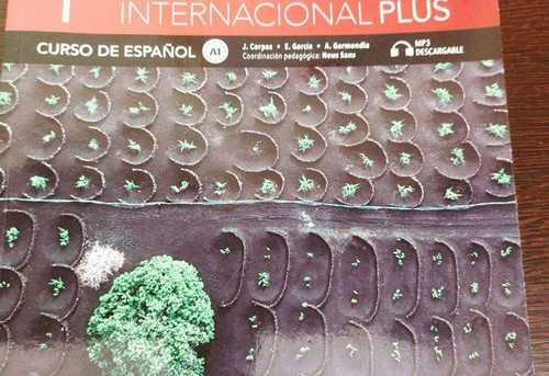 Aula International Plus 1 Учебник испанский язык
