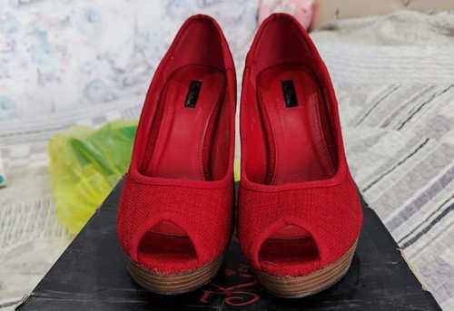 Туфли красные на каблуке Kira Plastinina