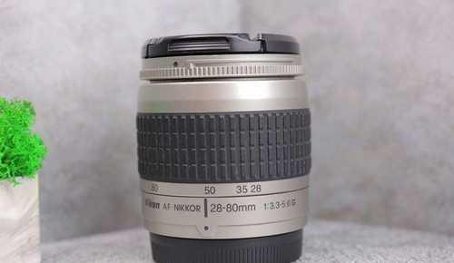 Nikon 28-80mm f/3.3-5.6G AF Zoom-Nikkor