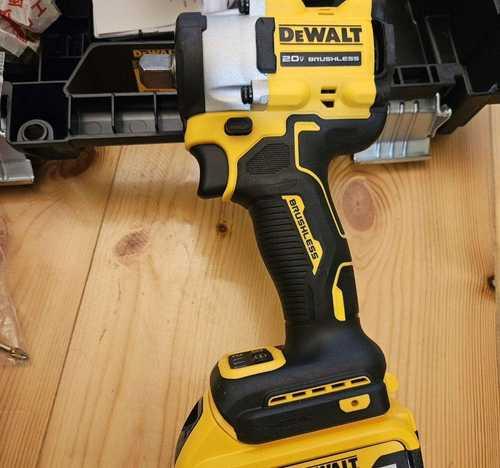 Dewalt dcf922