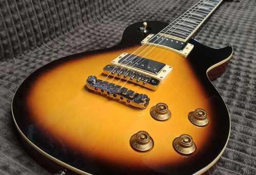 Электрогитара Aria Les Paul + аксессуары