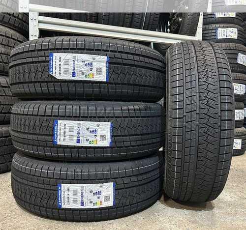 Triangle Snowlink TWT02 225/60 R18 104V