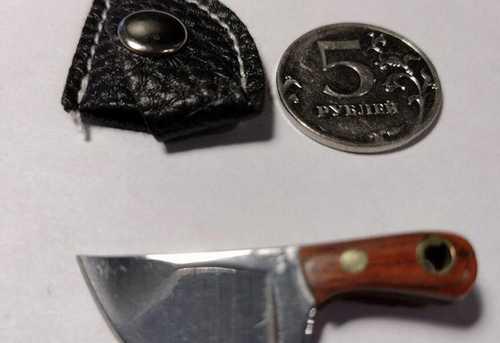 Нож разделочный в миниатюре