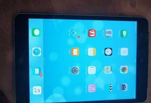iPad mini iPad WiFi + Cellular (MM)