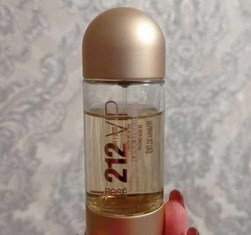 Carolina herrera212 vip rose 30 мл