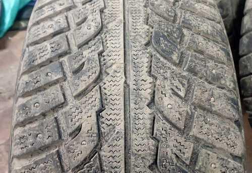 Kumho I'Zen RV Stud KC16 255/55 R18