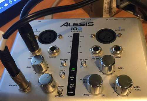 Alesis io2 звуковая карта