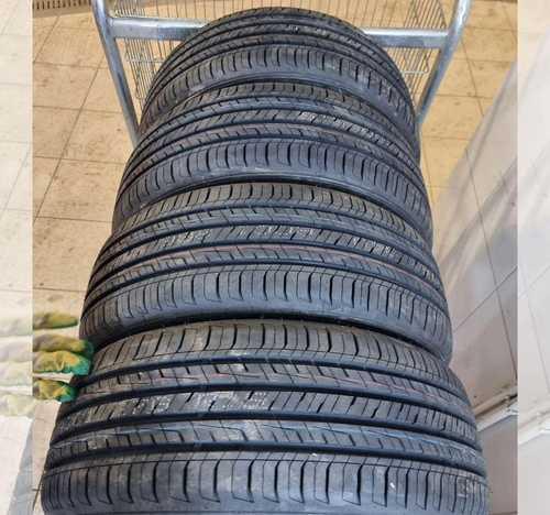 Tracmax X-Privilo AS01 195/50 R16 84V