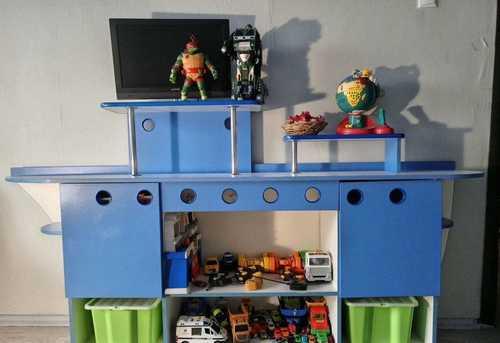 Детский шкаф для игрушек, книг, вещей