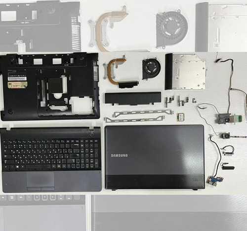 Samsung NP305E5A (разбор)