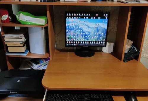 Компьютерный стол бу И компьютер
