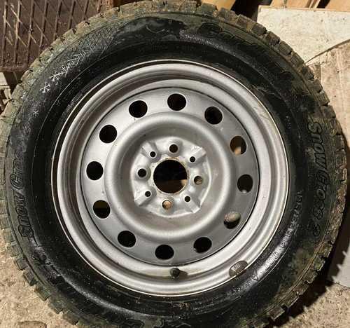 Колеса зимние 185/65 r14