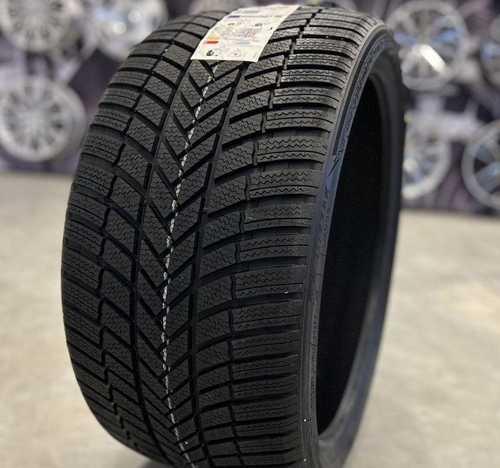 Bridgestone Blizzak LM-005 265/40 R20 104V