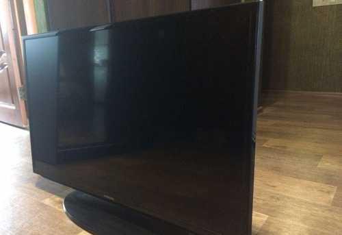40" Телевизор Samsung UE40EH5007 LED