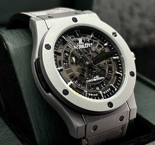 Часы мужские Hublot японские