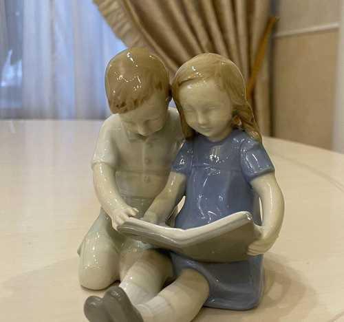 Статуэтка Дети с книгой. Foreign. Германия