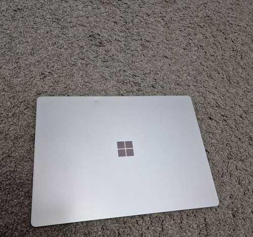 Microsoft surface Laptop 2 1769 i5-8350U 256GB SSD