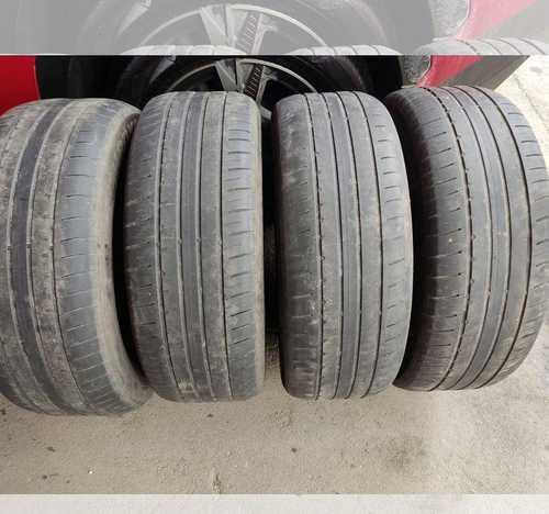 Kumho Road Venture ST KL16 225/60 R17 99H