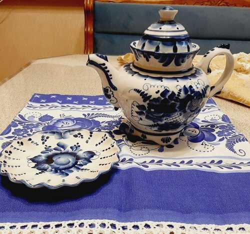 Заварный чайник Гжель с блюдцем