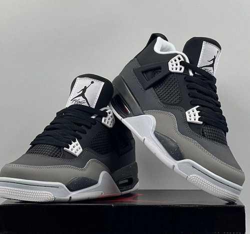 Кроссовки мужские Nike Air Jordan 4