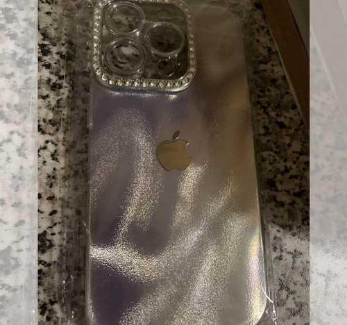 Чехол на iPhone 16 pro
