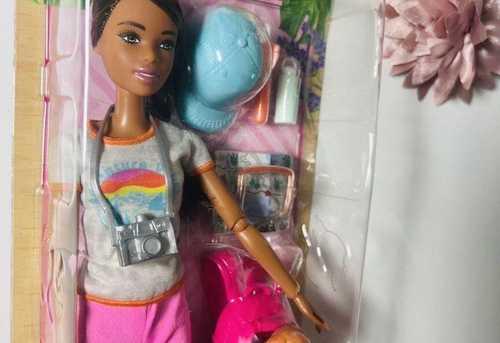 Набор Barbie шарнирная Туристка с аксессуарами