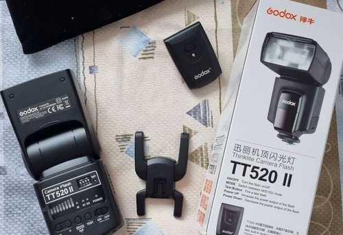 Вспышка godox tt 520