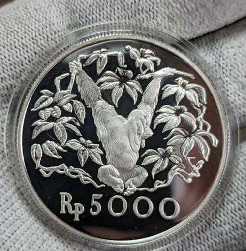 Индонезия 5000 рупий 1974г Орангутанг Ag 925 42мм