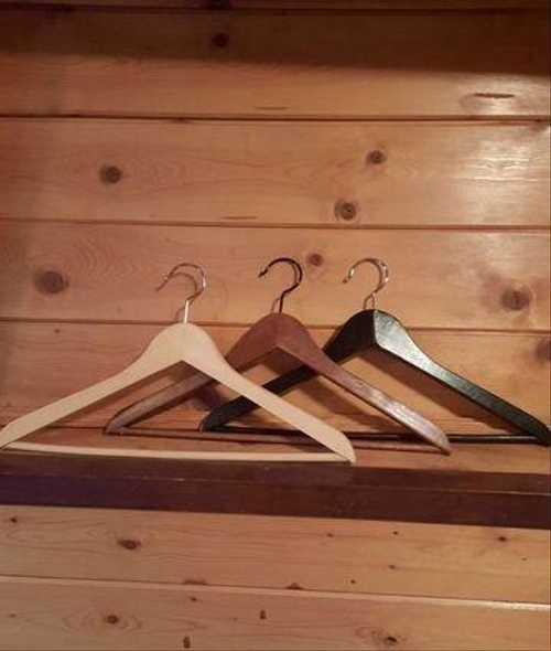 Вешалки плечики деревянные IKEA