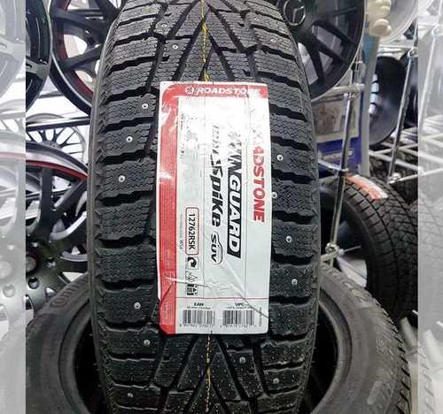 Roadstone Winguard WinSpike 235/65 R17 108T