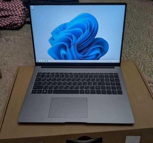 Honor MagicBook X16 i5 12450H 16/512