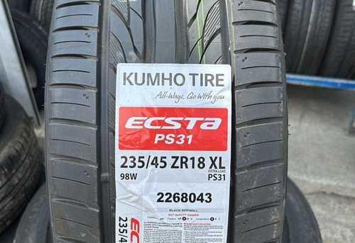 Kumho Ecsta PS31 235/45 R18 98W