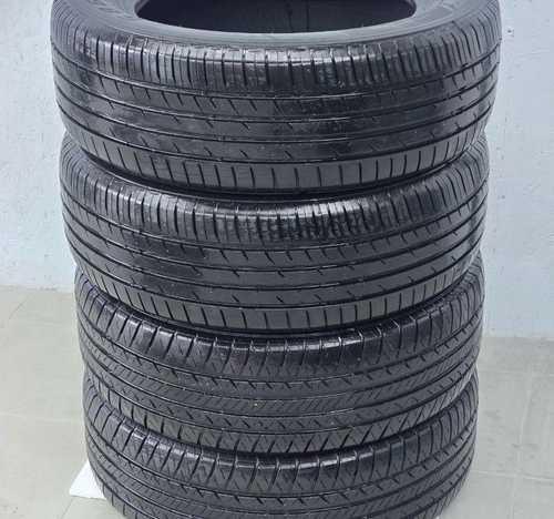 Kelly Edge A/S 245/60 R18