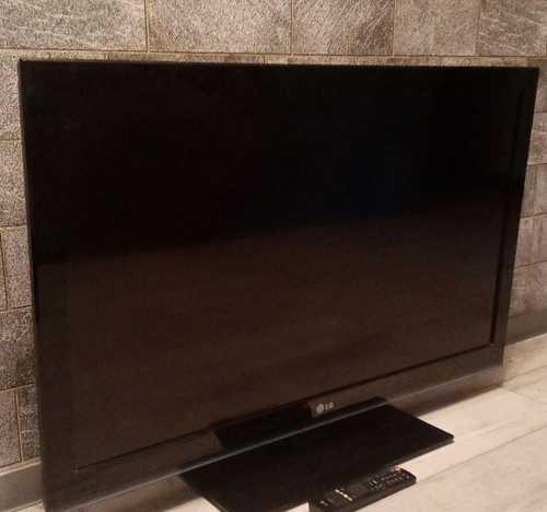 LG 107см Full HD