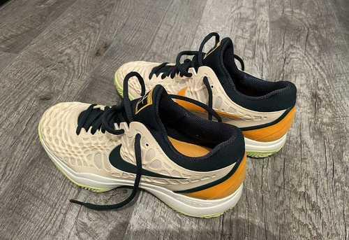 Теннисные кроссовки Nike air Zoom