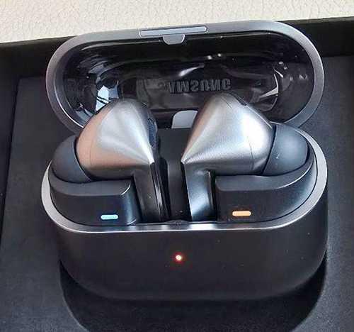 Samsung Galaxy Buds 3 pro silver Ноябрь