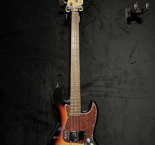 Бас-гитара Fender jazz bass копия