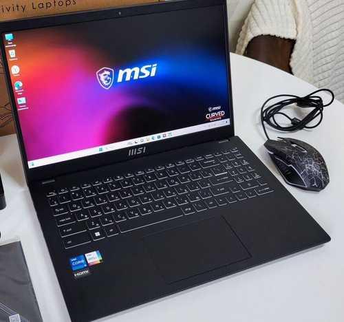 MSI Modern Core i5 FullHD SSD512