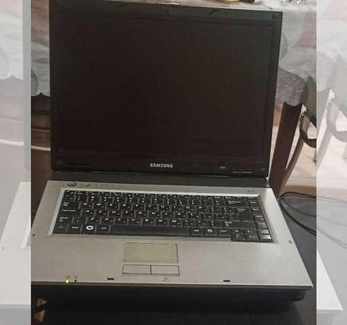 Ноутбук Samsung R40