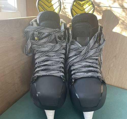 Хоккейные коньки bauer supreme mx3