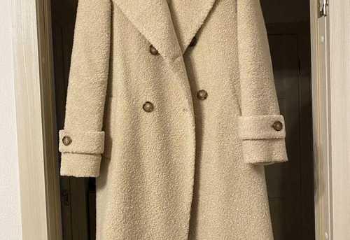 Зимнее пальто шуба бежевая барашек 42