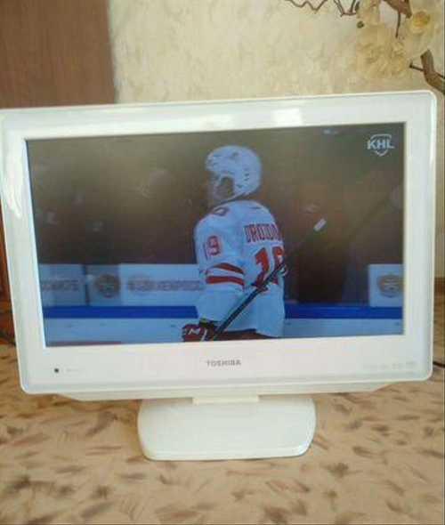 Телевизор toshiba 19"