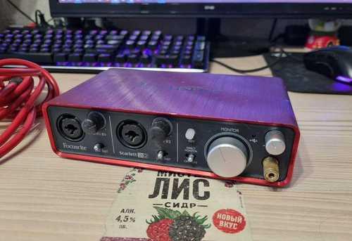 Звуковая карта Focusrite Scarlett 2i2 1st gen USB