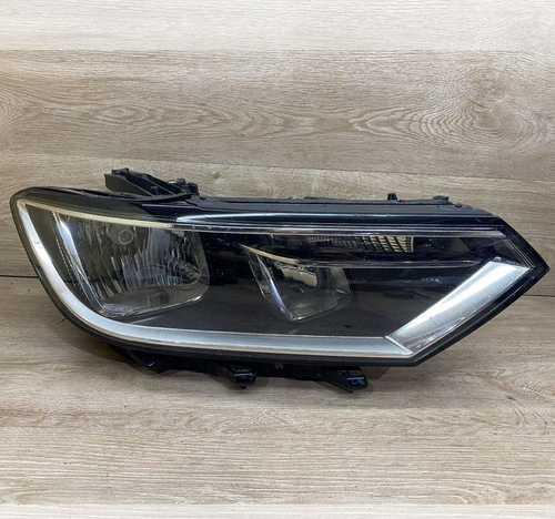 Фара правая Volkswagen Passat B8 Арт. 143101