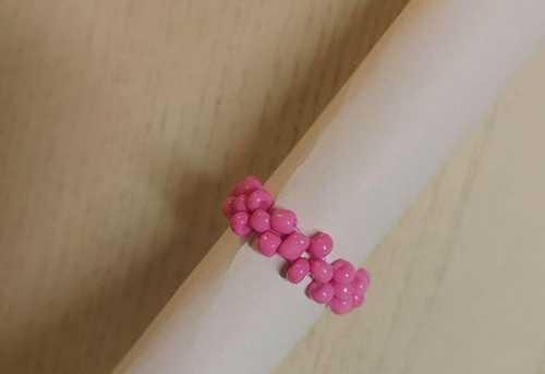 Кольцо из бисера розовое