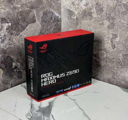 Материнская плата Asus Rog Maximus Z690 Hero