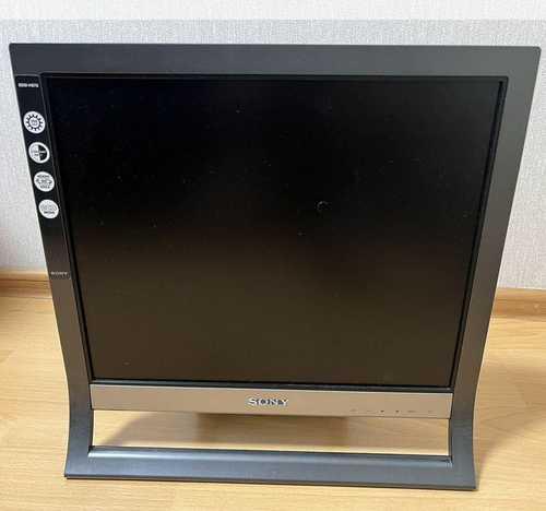 Монитор Sony SDM-HS75