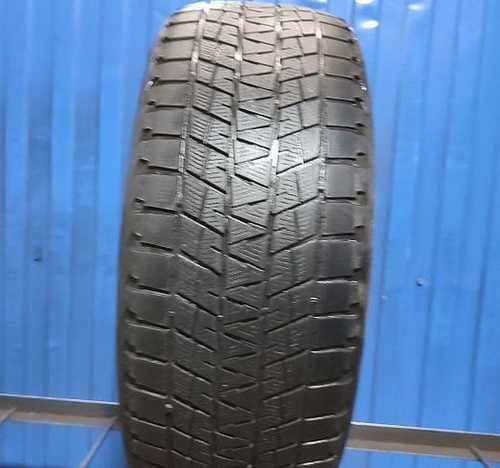 Bridgestone Blizzak DM-V1 245/50 R20