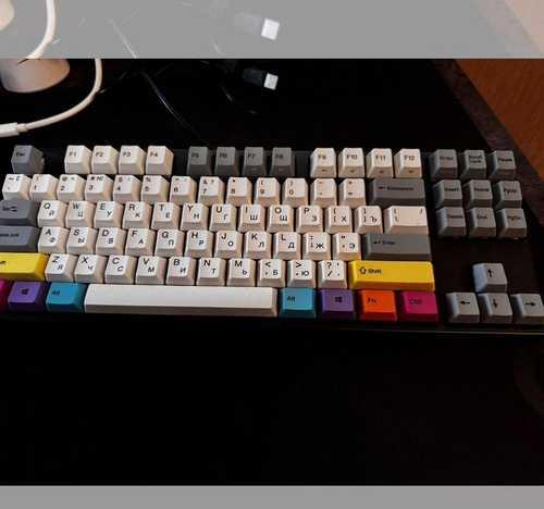 Клавиатура Varmilo VEM87 cmyk V2 Sakura 87