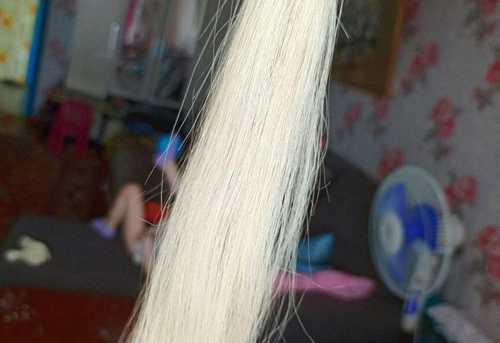 Волоса блонд б/у 52см. 65гр
